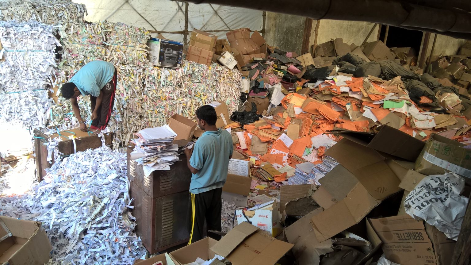 Paper Shredding Service - Shredders and Shredding Company