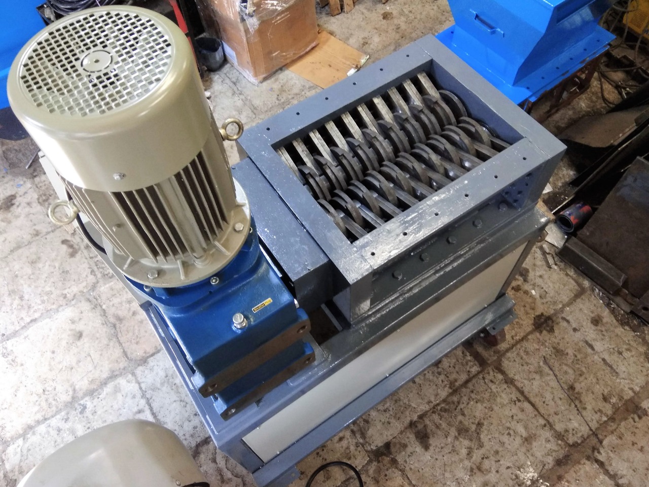 Industrial Shredder Machine Manufacturer